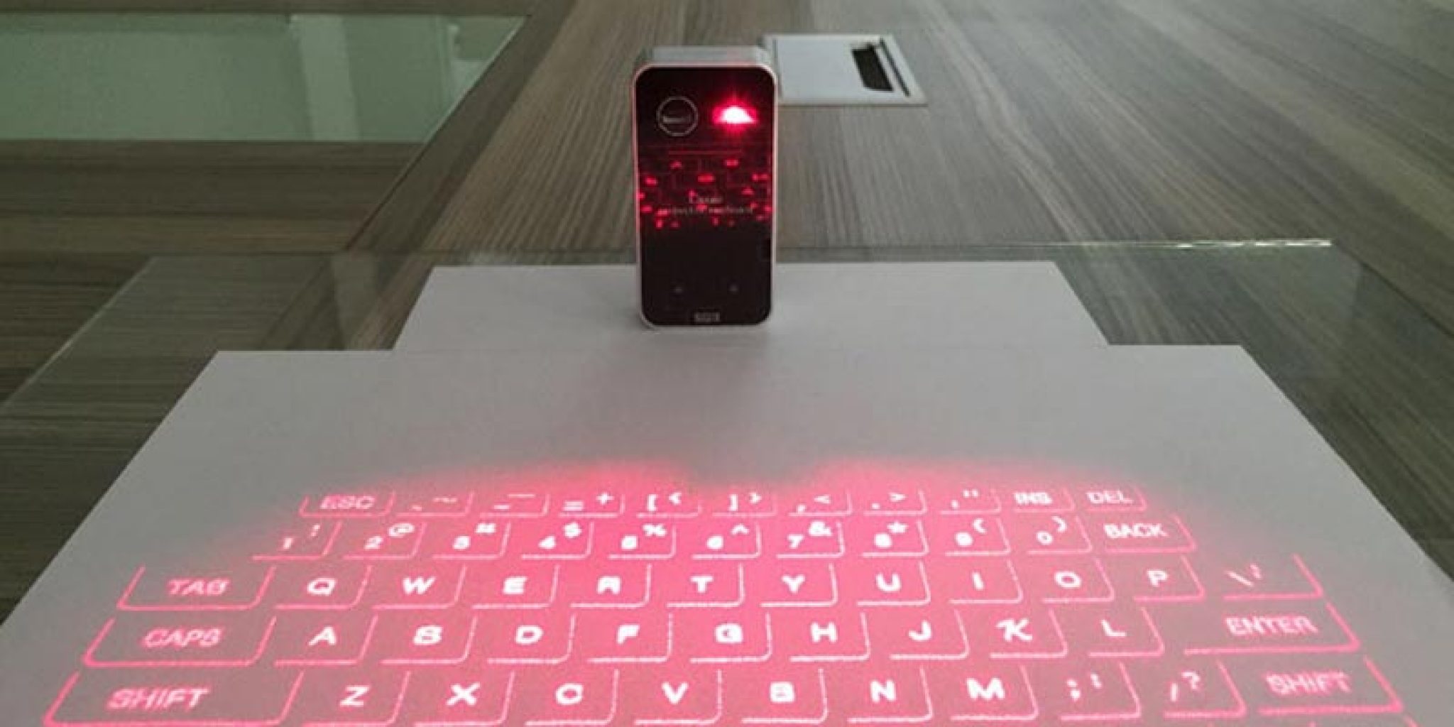 Keyless Pro Keyboard Review 2023: The Virtual Keyboard from the Future?
