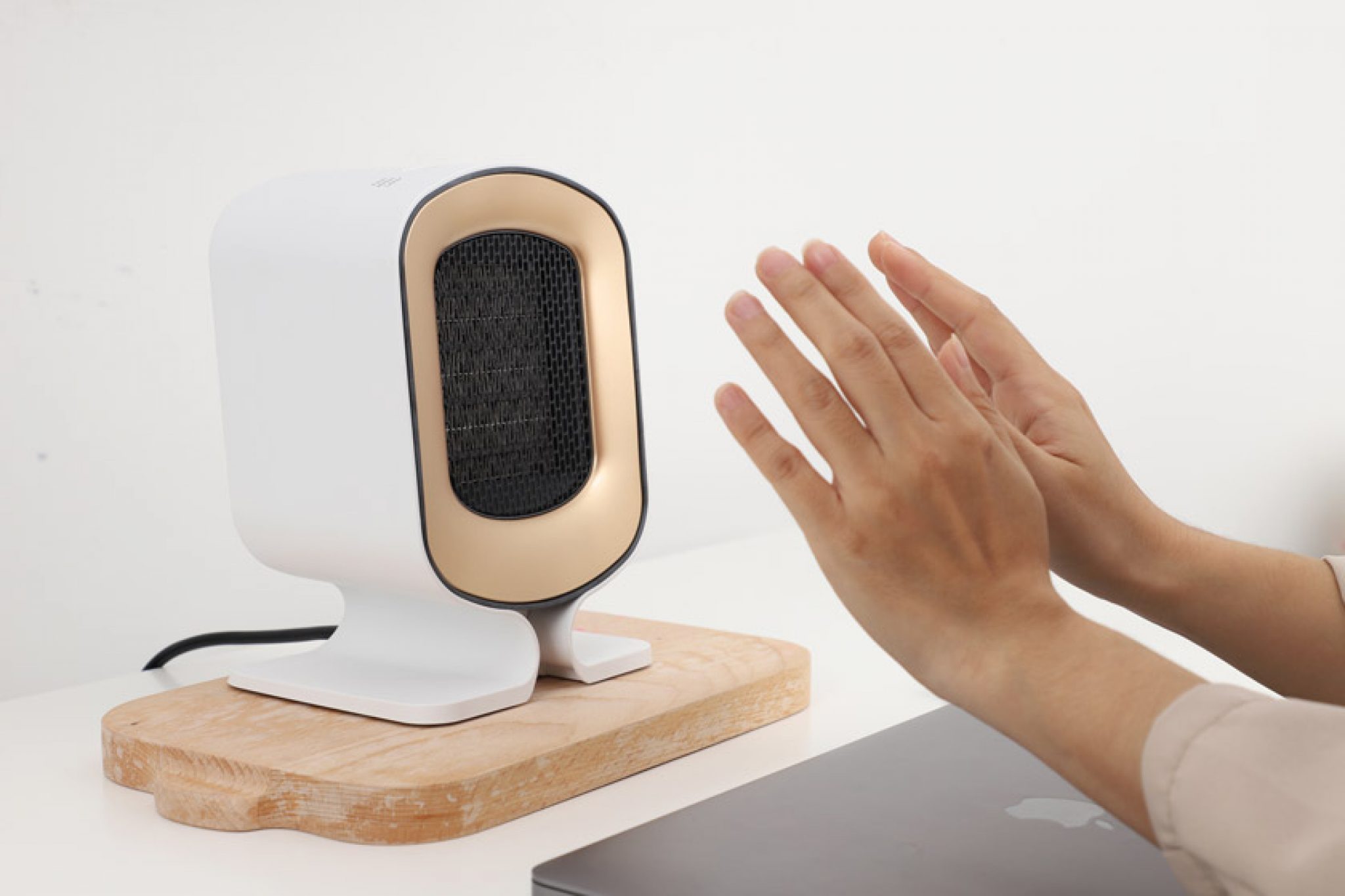 HeatCore Review 2024: Is It Really The Best Personal Heater for Winter?